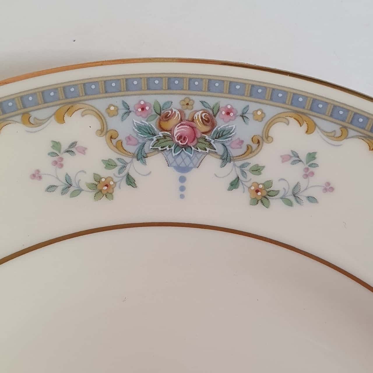 Royal Doulton The Romance Collection Juliet 3 Piece Set