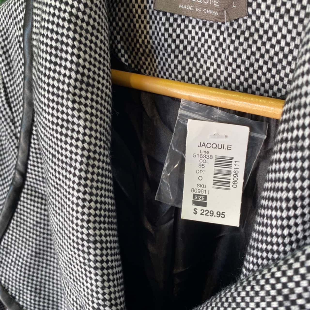 Jacqui-E Womens Size L Winter Coat Black / White (s)