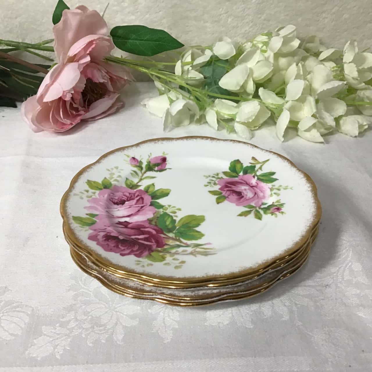 Vintage Royal Albert “American Beauty” Bone China 4 x Side Plates and 1 ...