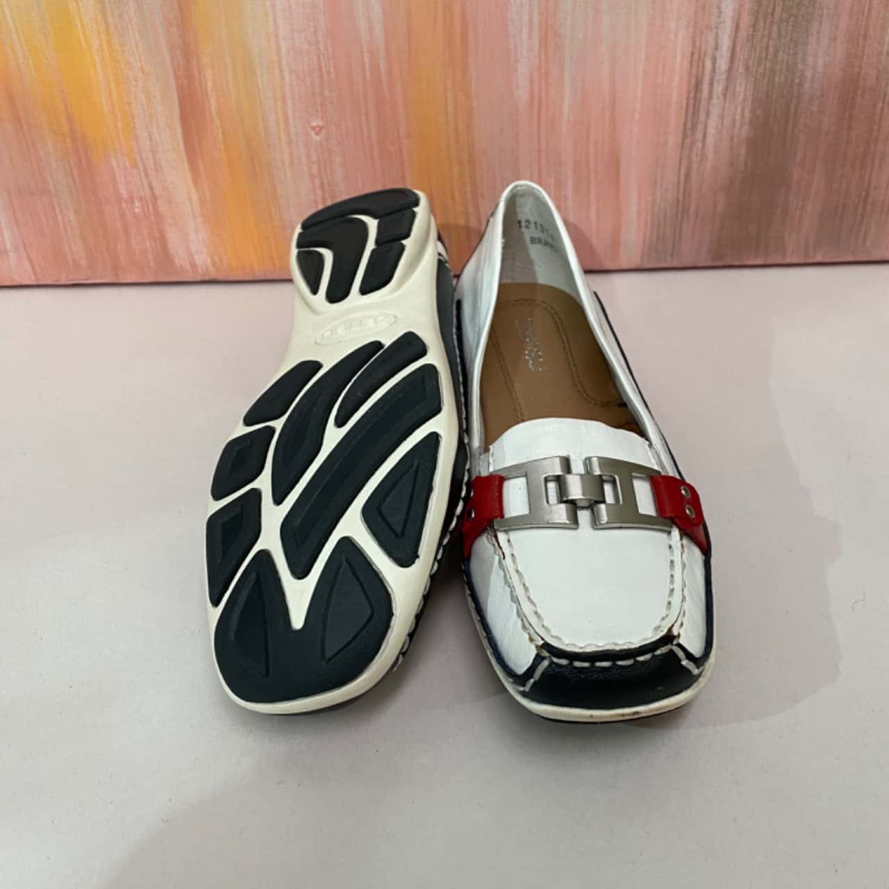 ZENSU Flats White Size 6 (s)