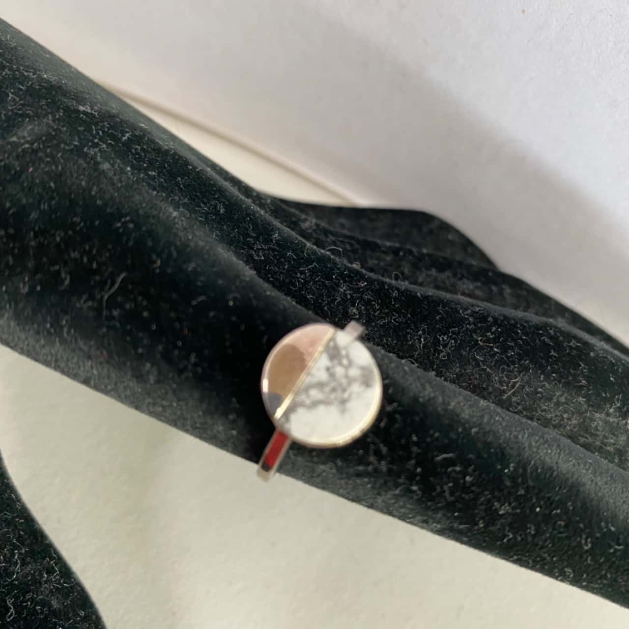 Womens Rings Pattern / Silver (s)