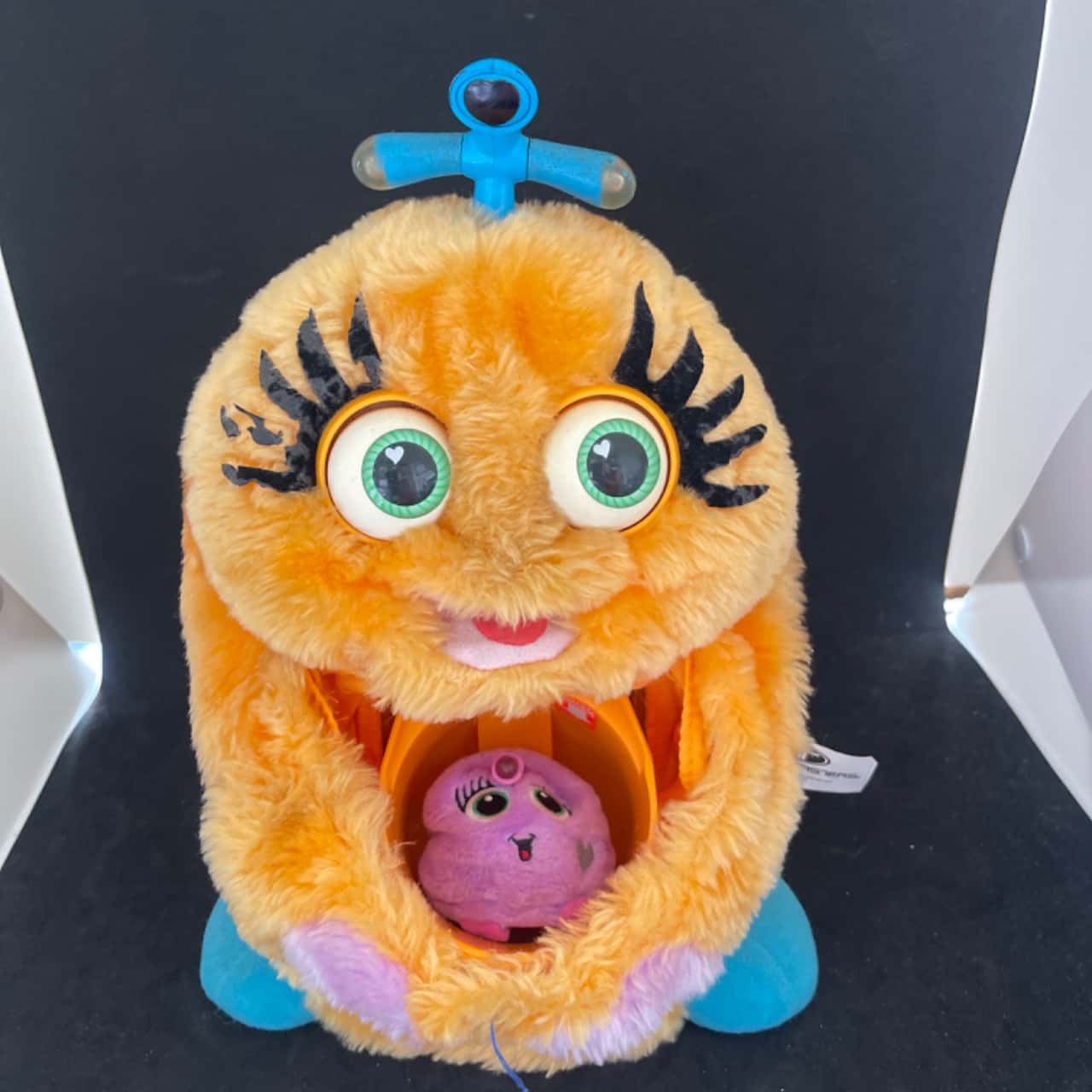 1999 Trendmasters Wuv Luvs Orange Mommy & Baby Egg Animatronic (b12)(s)