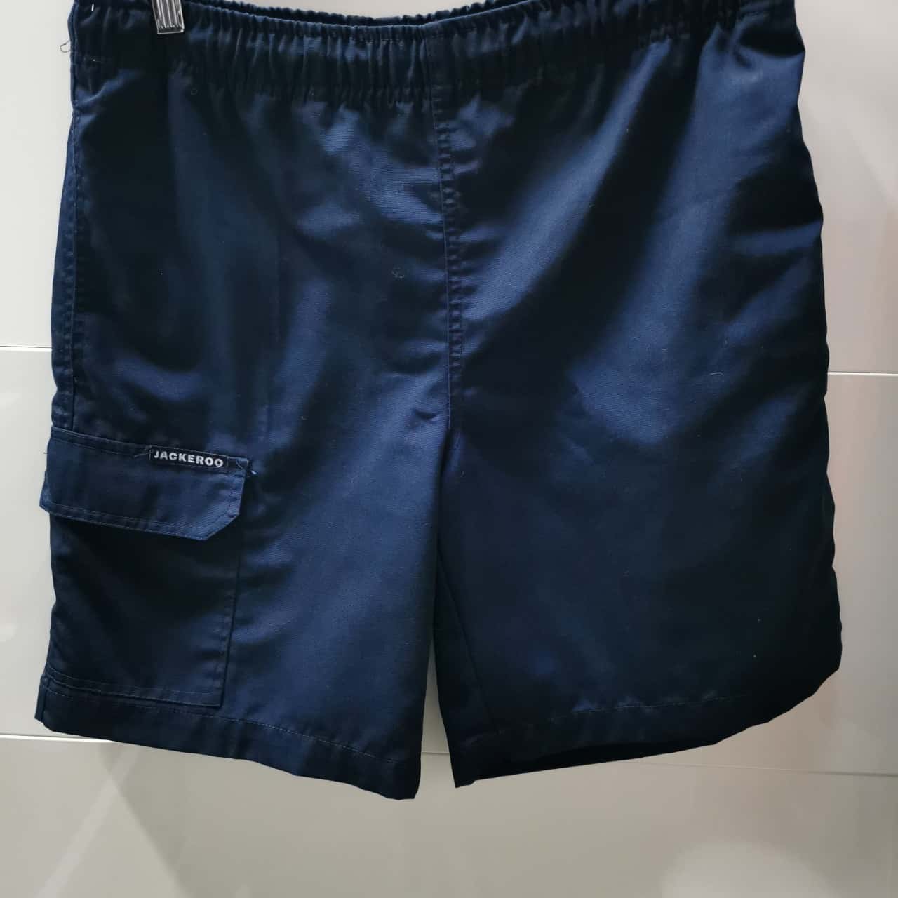 Mens Navy Blue shorts size 82(s)