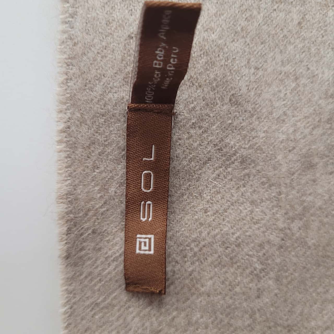 Sol Alpaca - Khaki Scarf