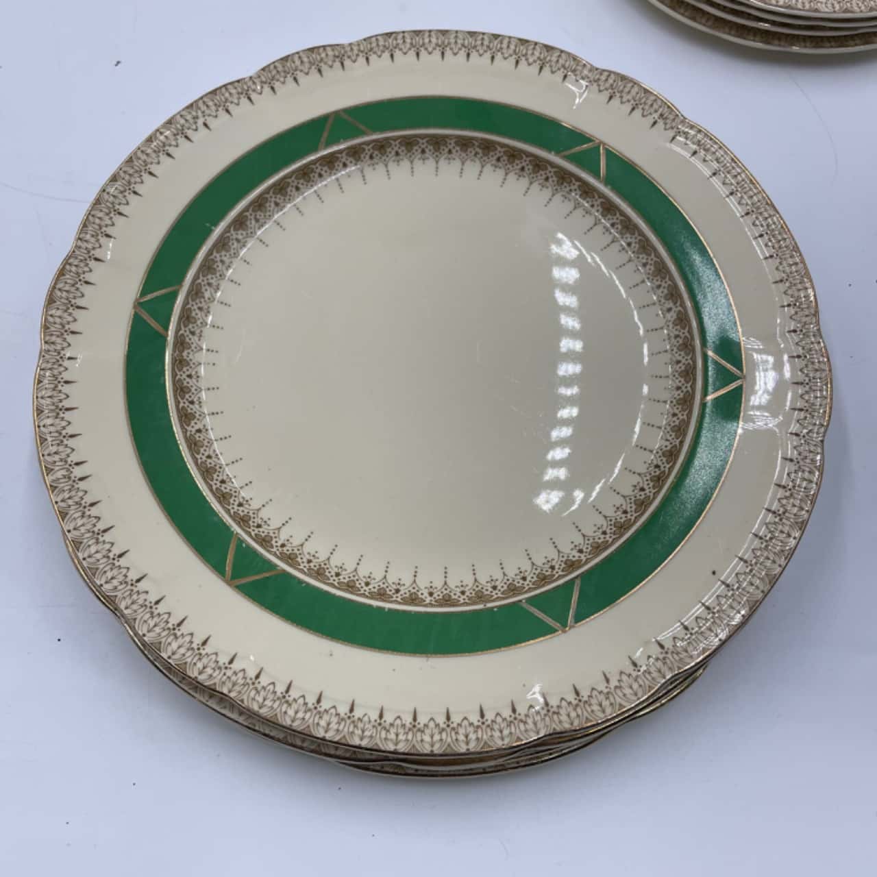 *Reduced* Vintage Green and Gold Alfred Meakin Marigold dinnerware ...