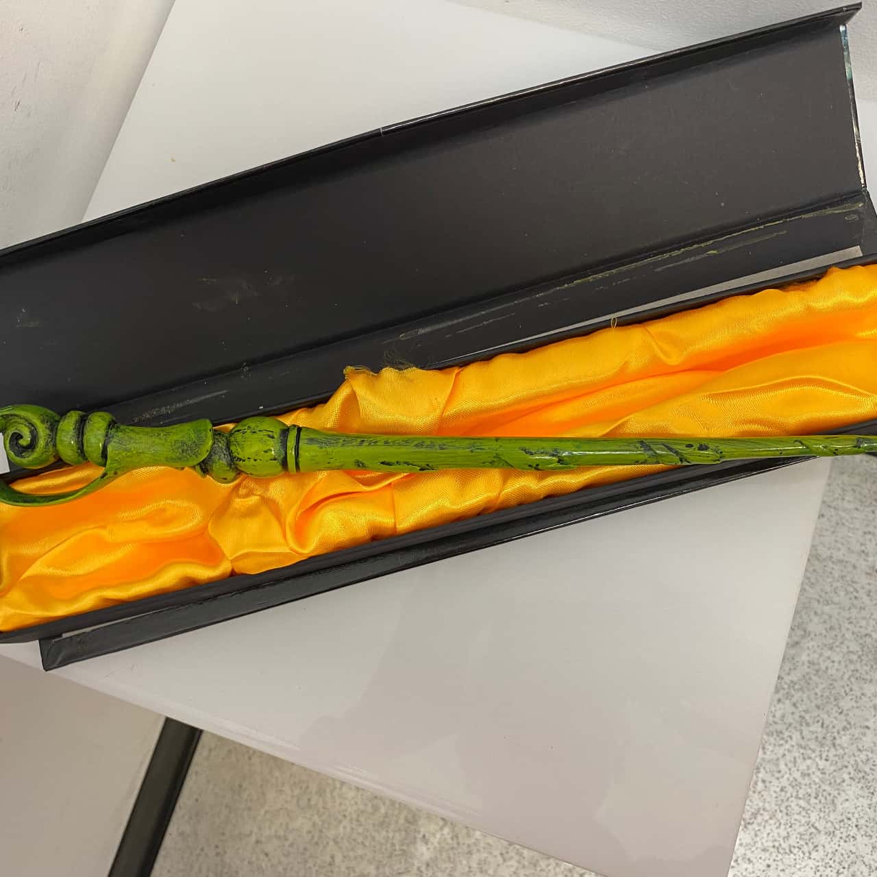 Harry Potter & The Deathly Hallows Wand with Ollivanders Wand Box