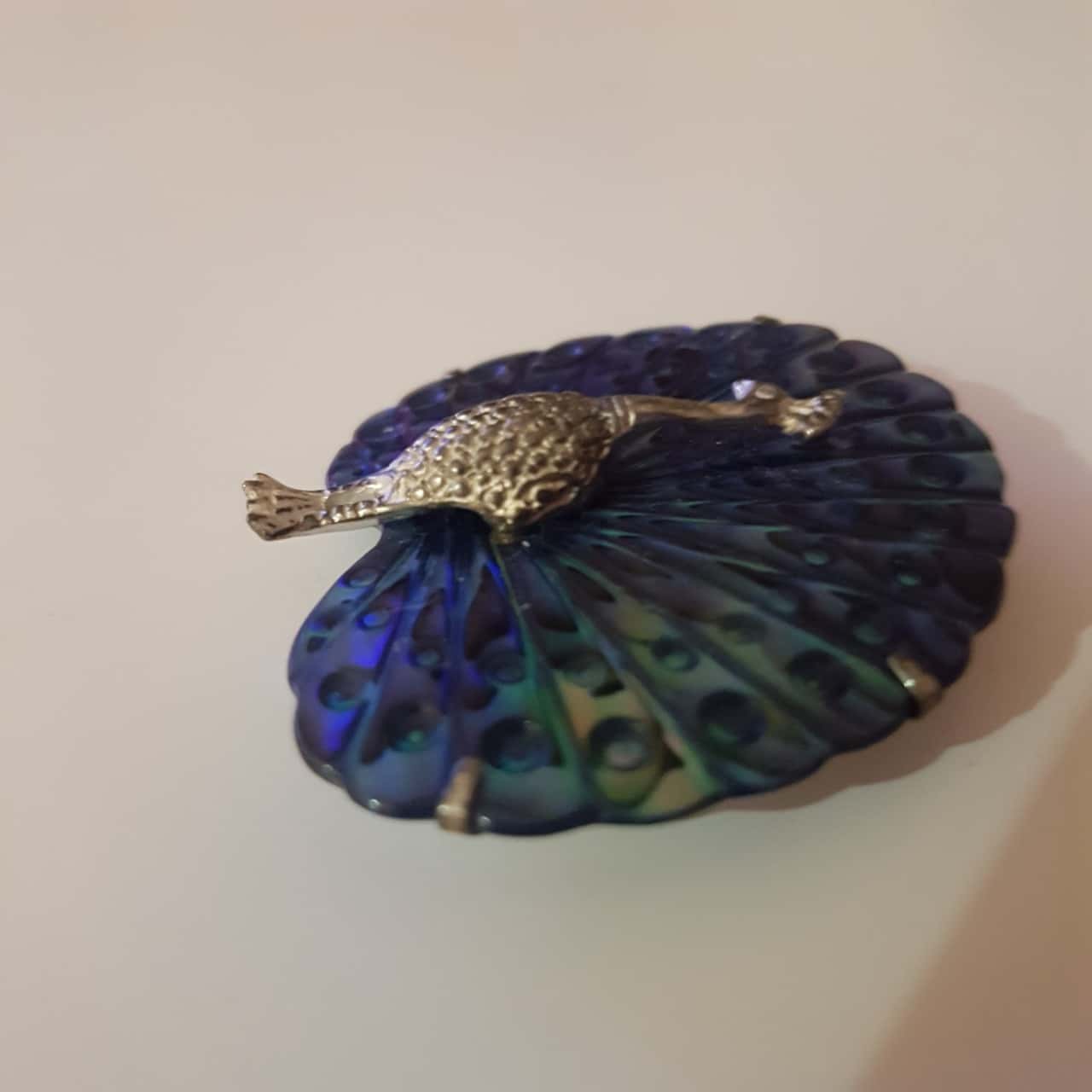 Women's Vintage Sterling Silver / Paua Shell brooch(s)