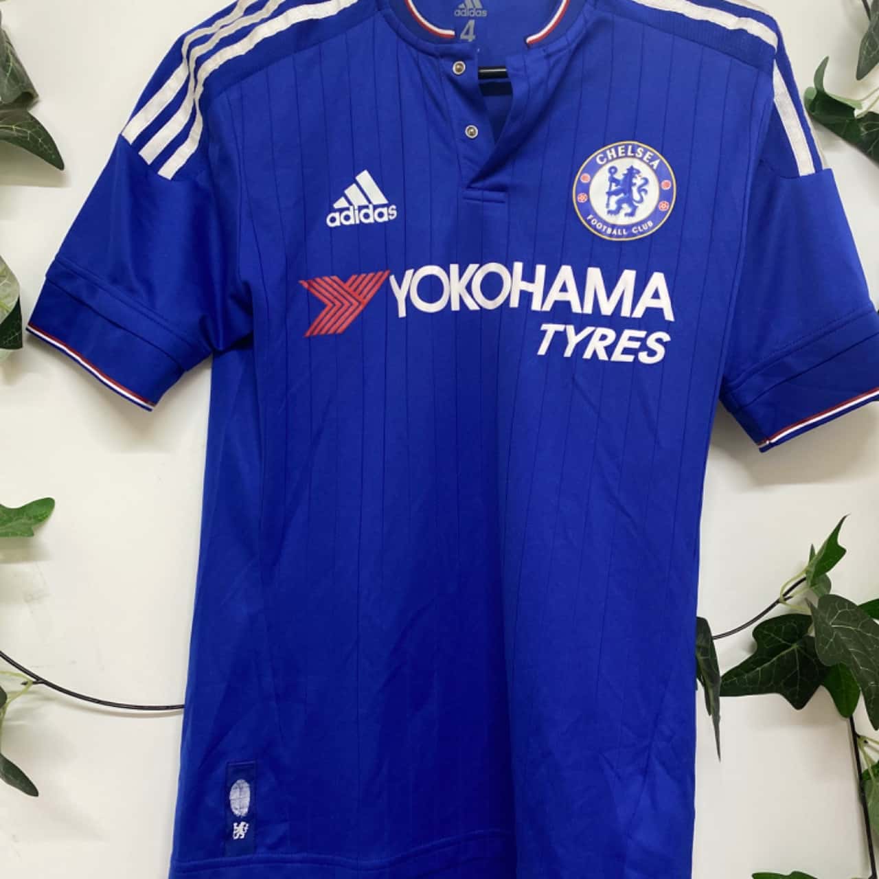 Chelsea 2015-16 Home Shirt(s)