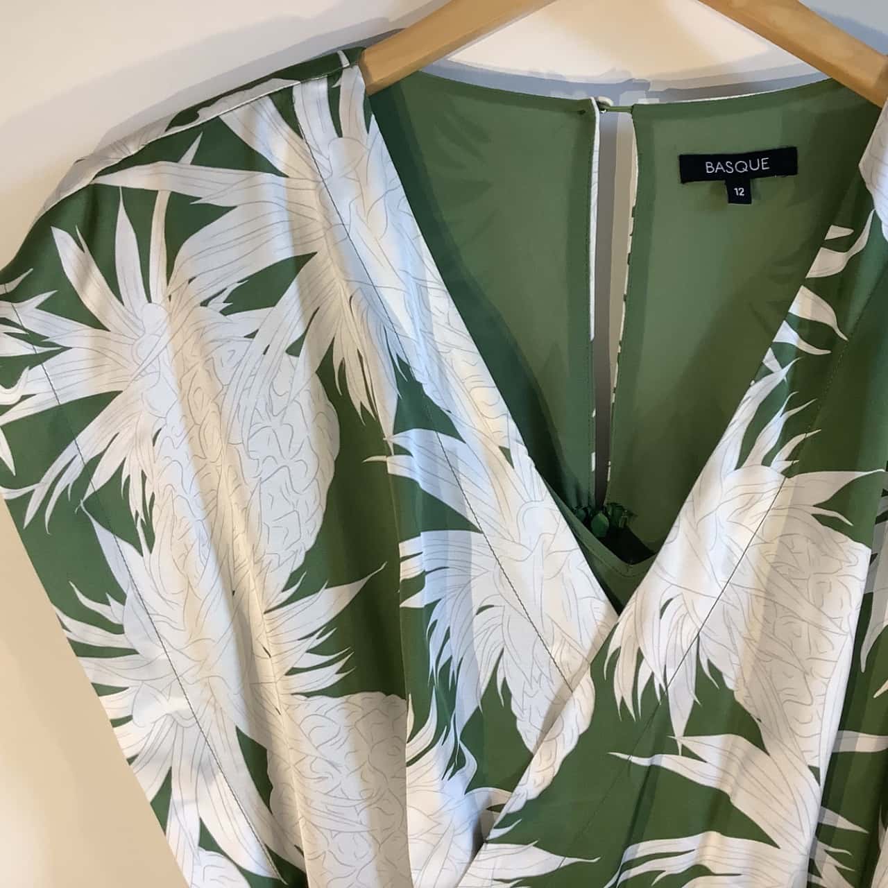 Basque Green Leaf Satin Feel Dress Size 12 (s)