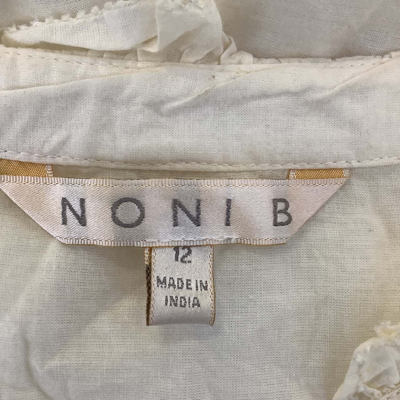 Noni B Womens Label Size12, AUS 10 Embroidered Top Cream(s)