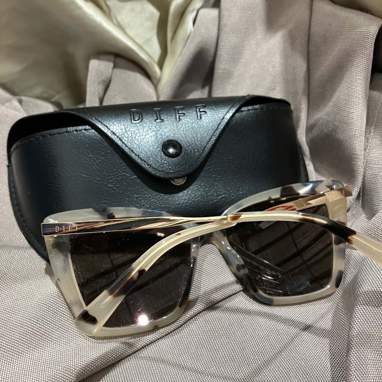 Diff Becky II cream Tortoise Womens Sunglasses