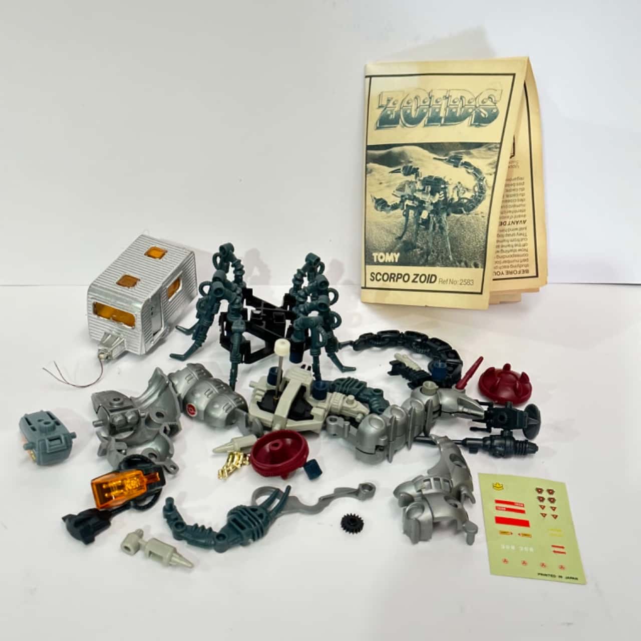 VINTAGE Zoids Z-Ray and Scorpozoid 1984