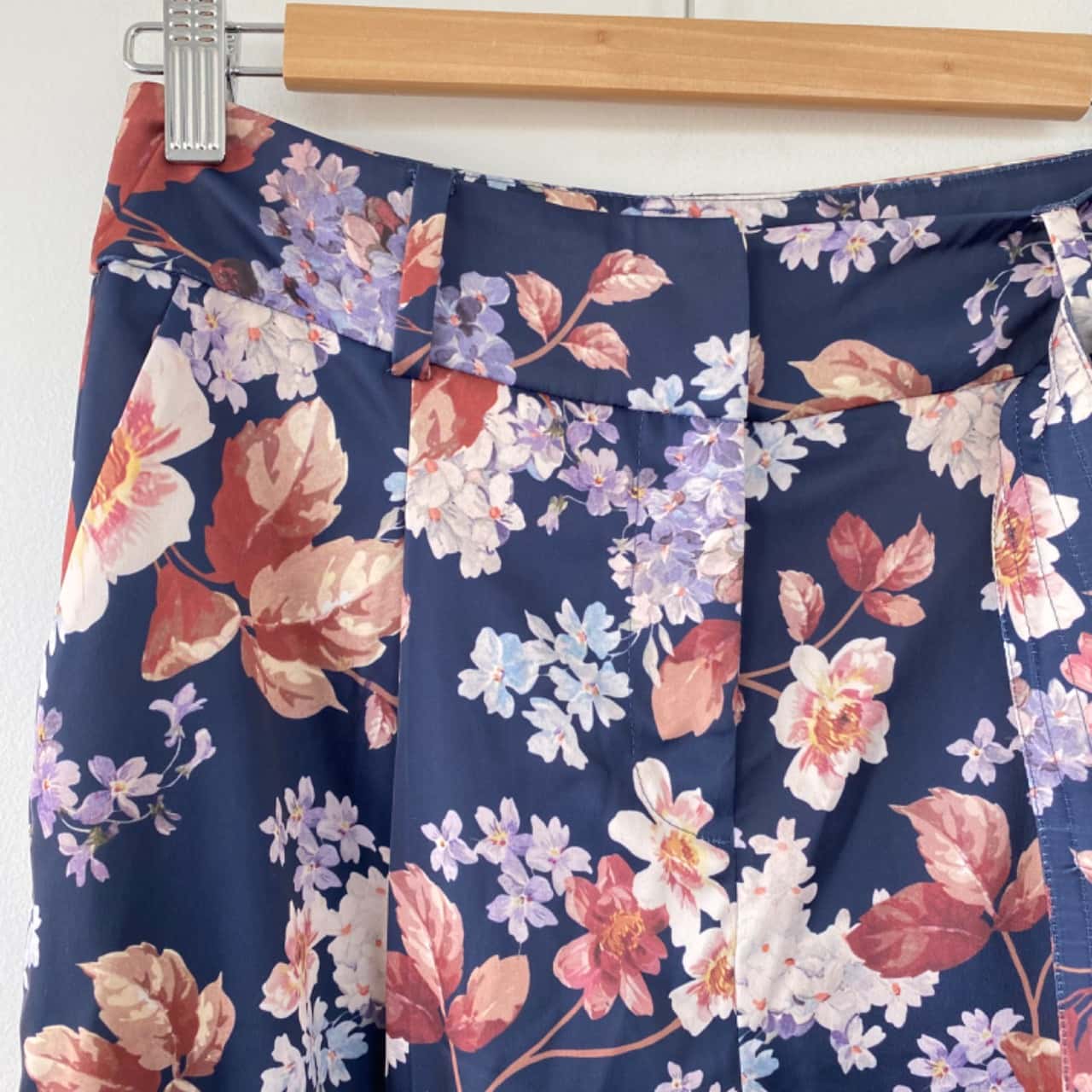 Portmans Navy Blue Floral Wide Leg Pants Size 8/S(s)