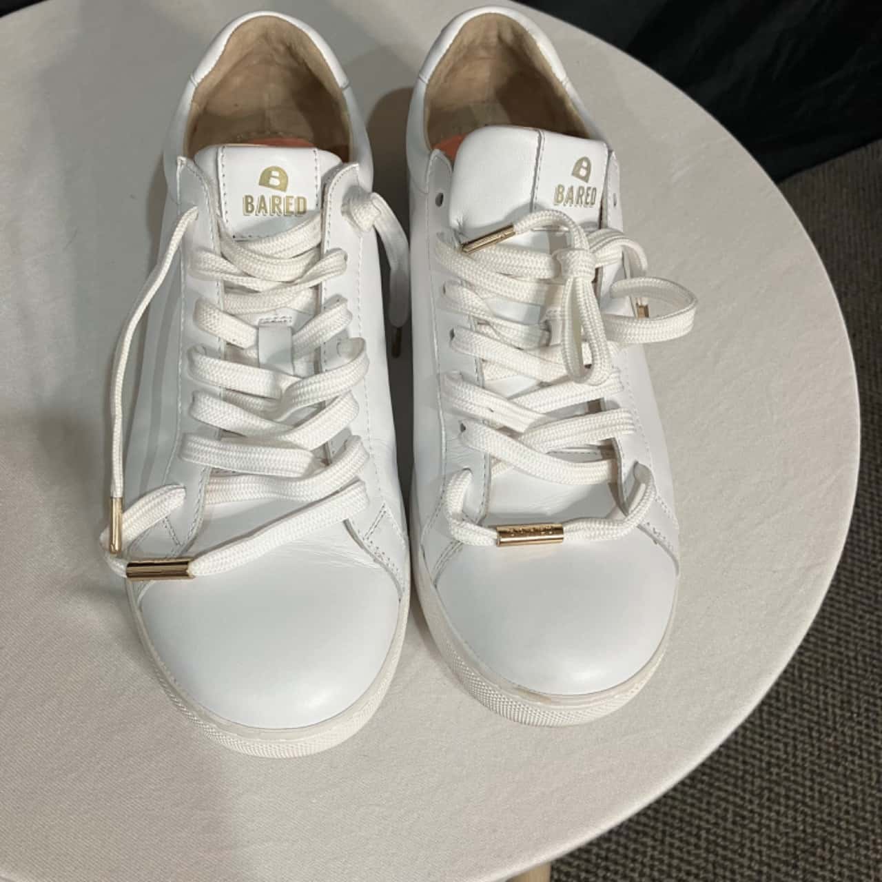 Bared Size 39 White Womens shoes(s)