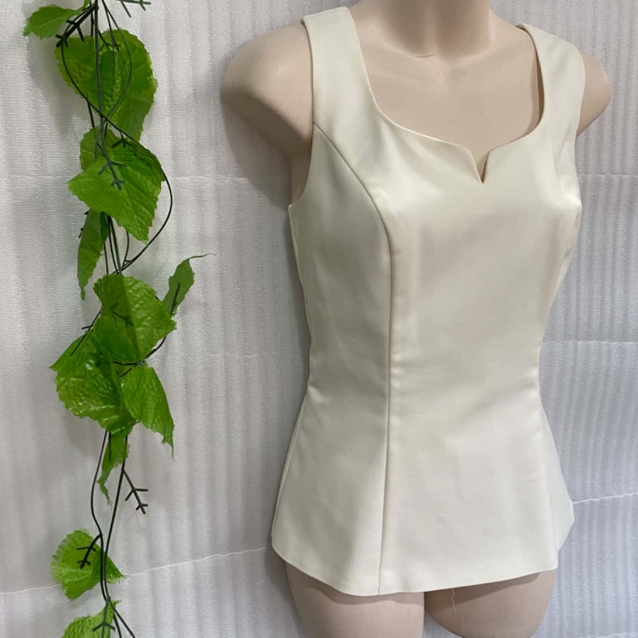 Womens REVIEW Cream Sleeveless Top Brand New(s)