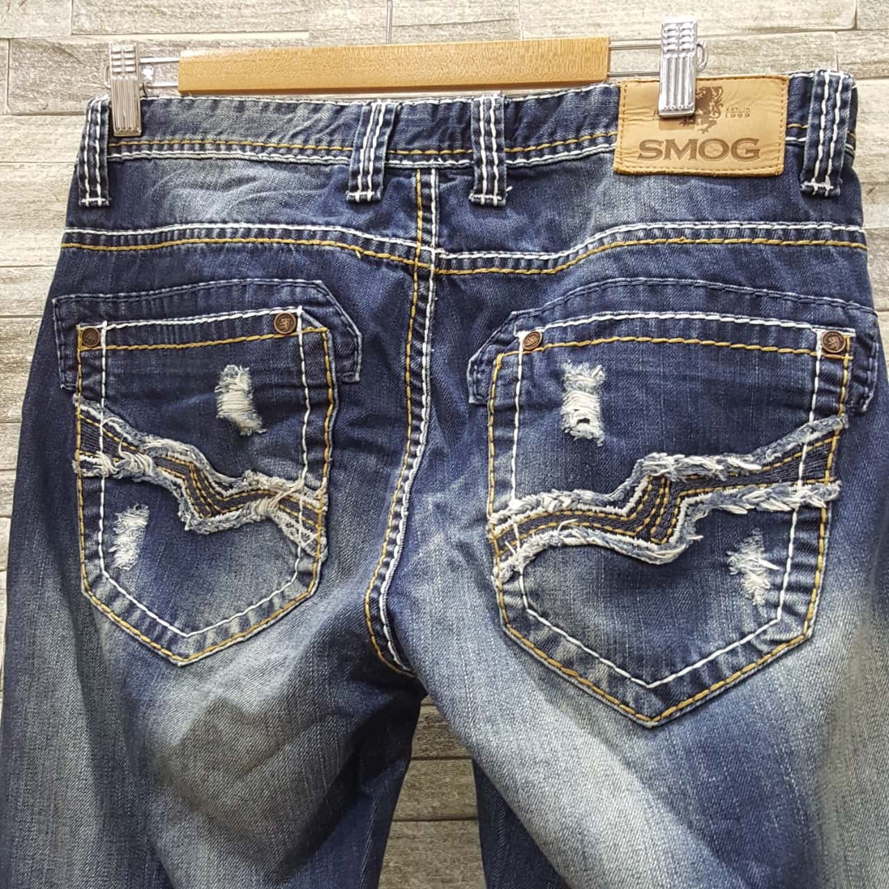 SMOG Mens Size 30 Straight Jeans /Distressed Jeans Blue