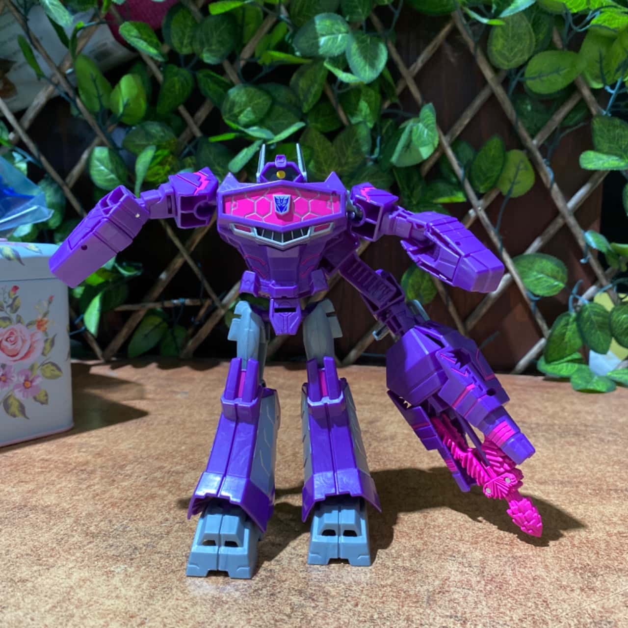 Transformers- cyber verse ultra class shockwave(s)