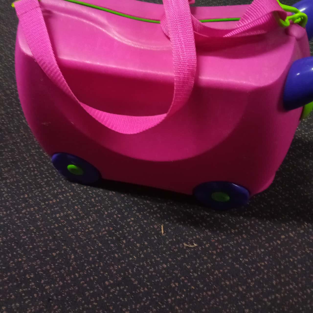 Trunki Pink Ride on Suitcase With Nose And Ears That Double As A ...