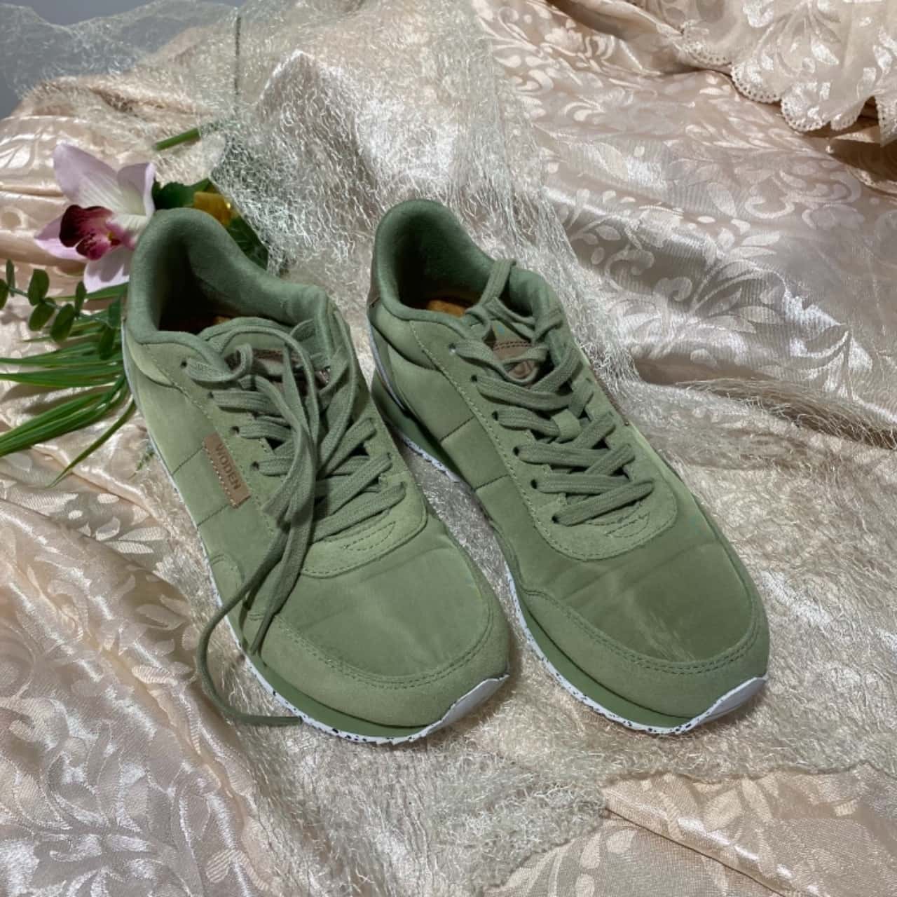 REDUCED!! Woden Womens shoes Size 8 Olive (s)