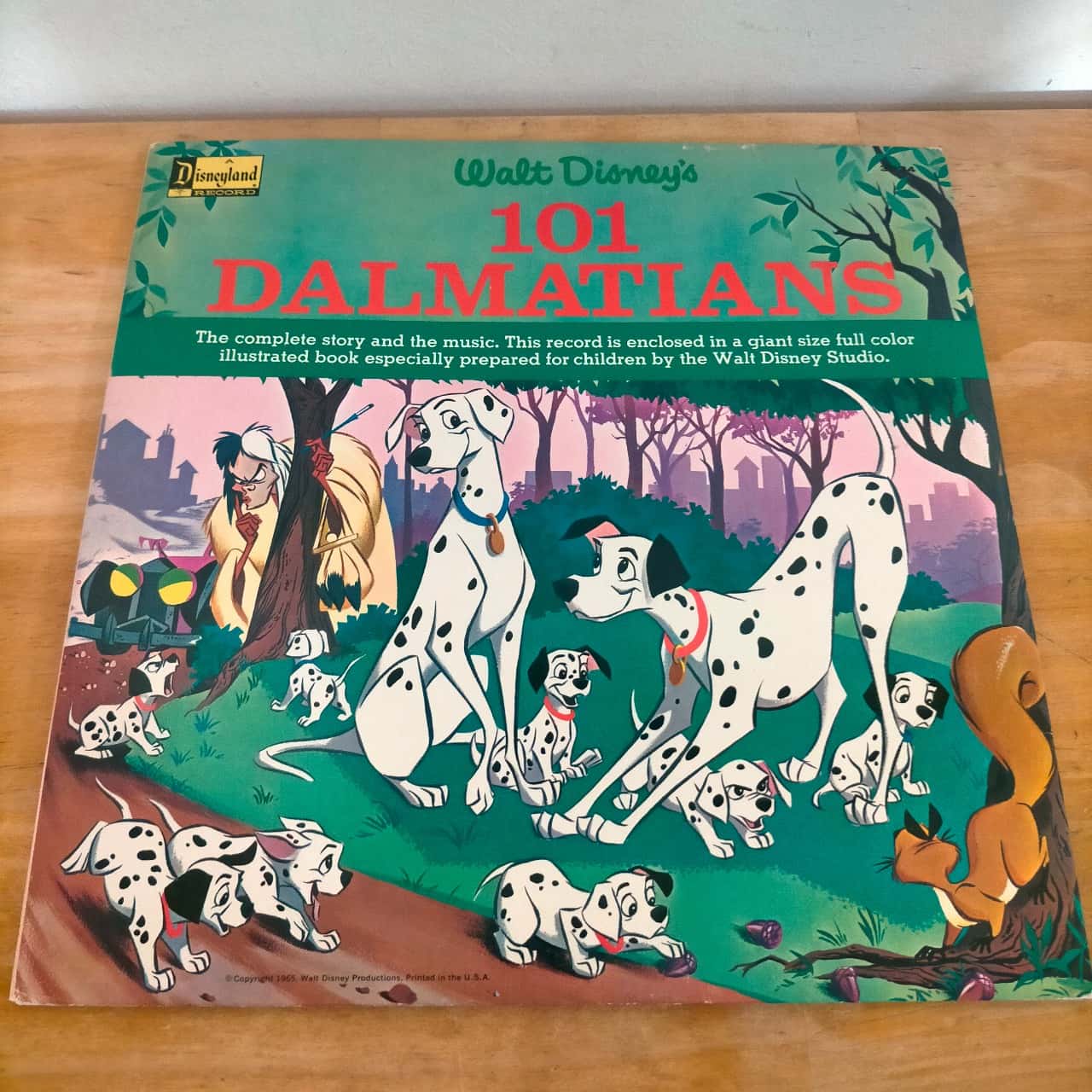 WALT DISNEY VINTAGE 101 DALMATION VINYL RECORD GVC(s)