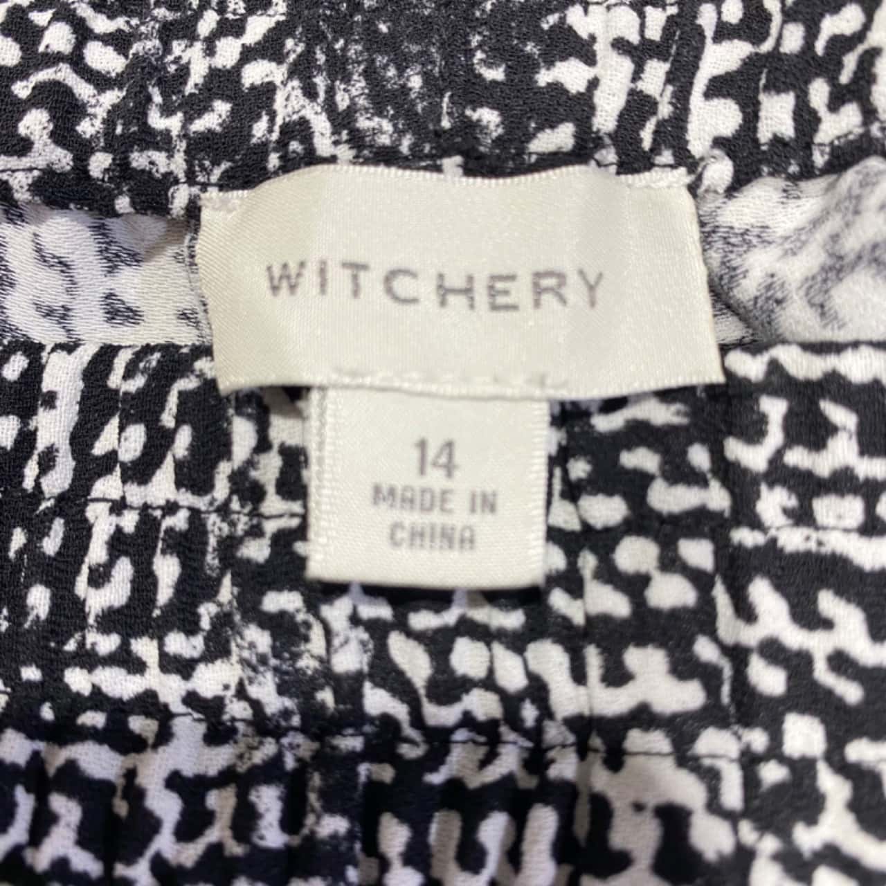 Witchery Womens Size 14 Straight Leg Black / Pattern / White (s)