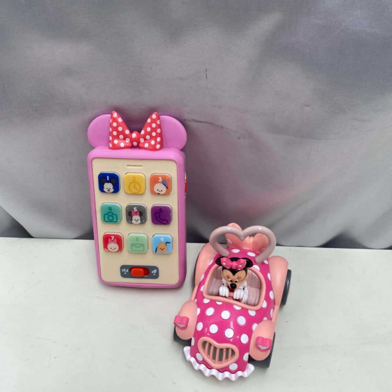 Minnie Mouse bundle (s)