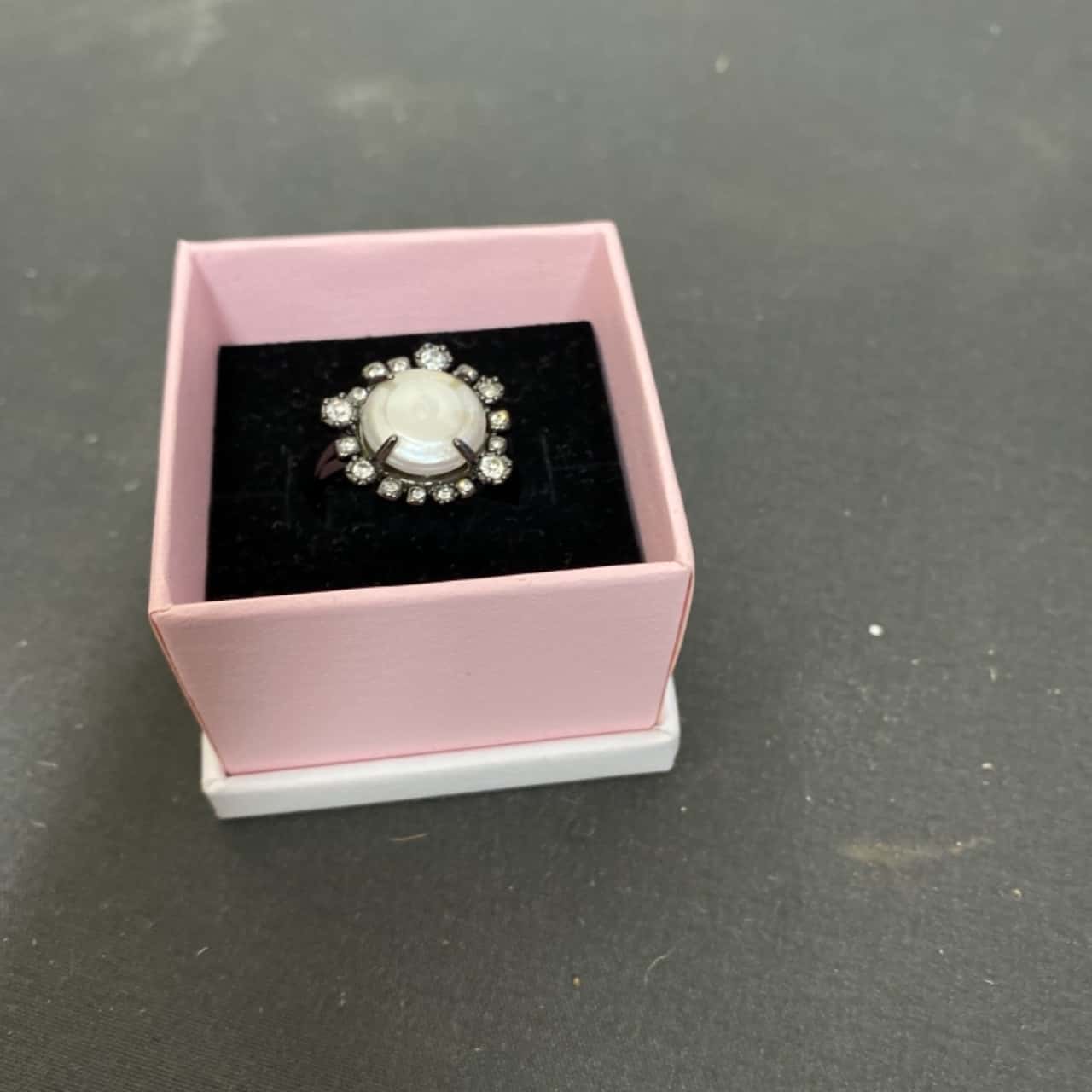 Mimco Womens Rings White stone with little stones around it (s)