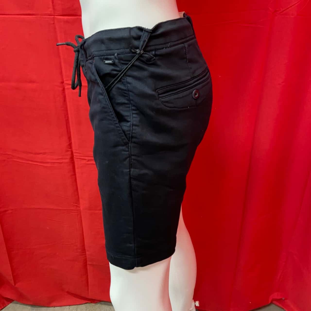 Industrie Mens Size L Black Skinny Fit Mens Shorts(s)
