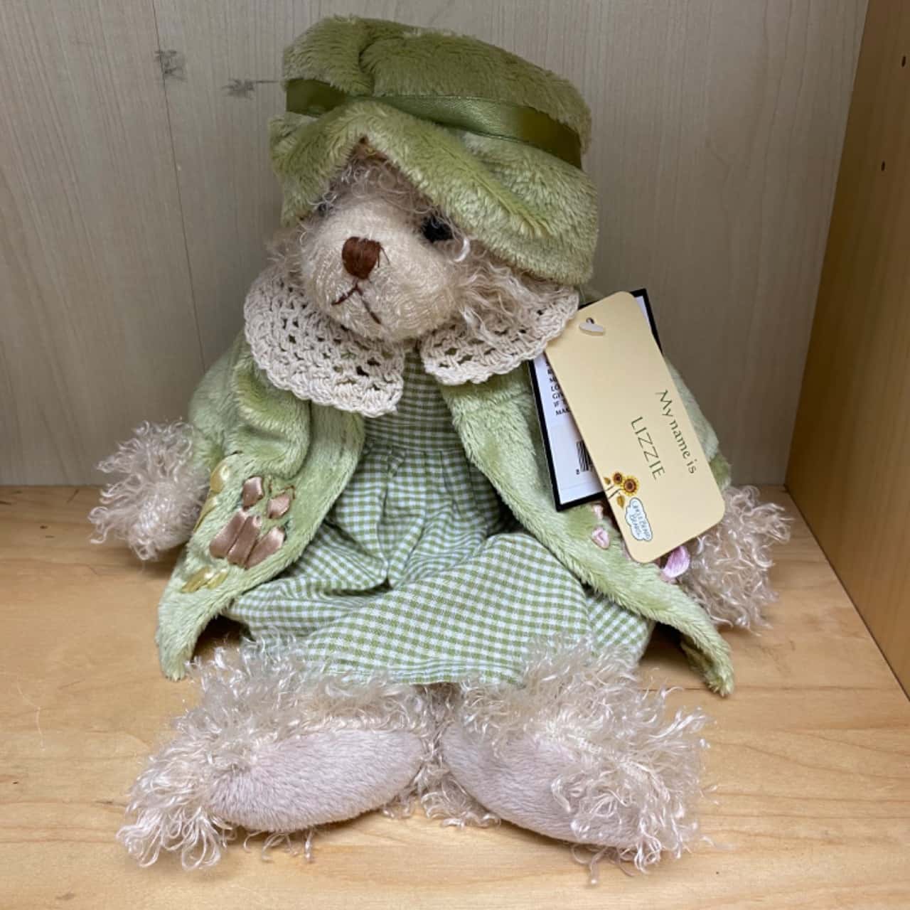 Uncle Beans Bears Lizzie Bear (s)