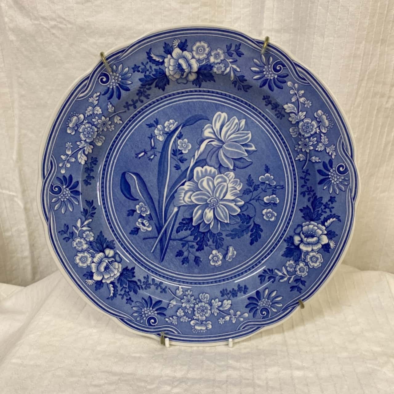 The Spode Blue Room Collection “Botanical “ Collector Plate Blue/White(s)