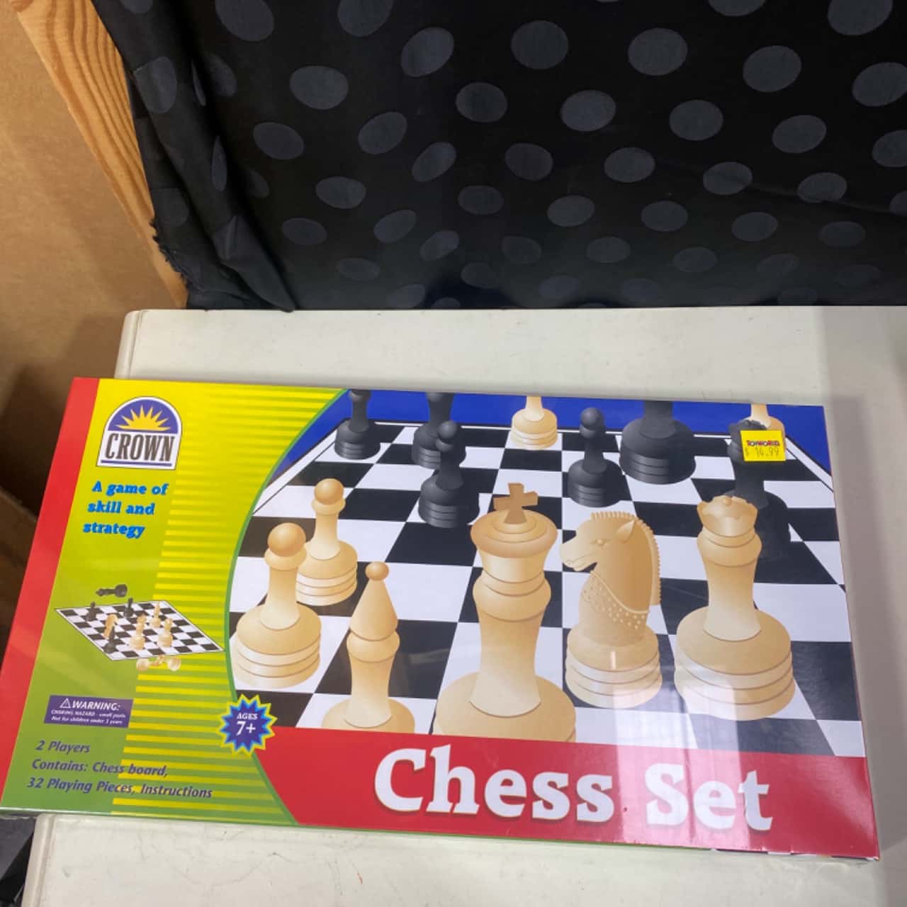 Chess set (sealed)(s)