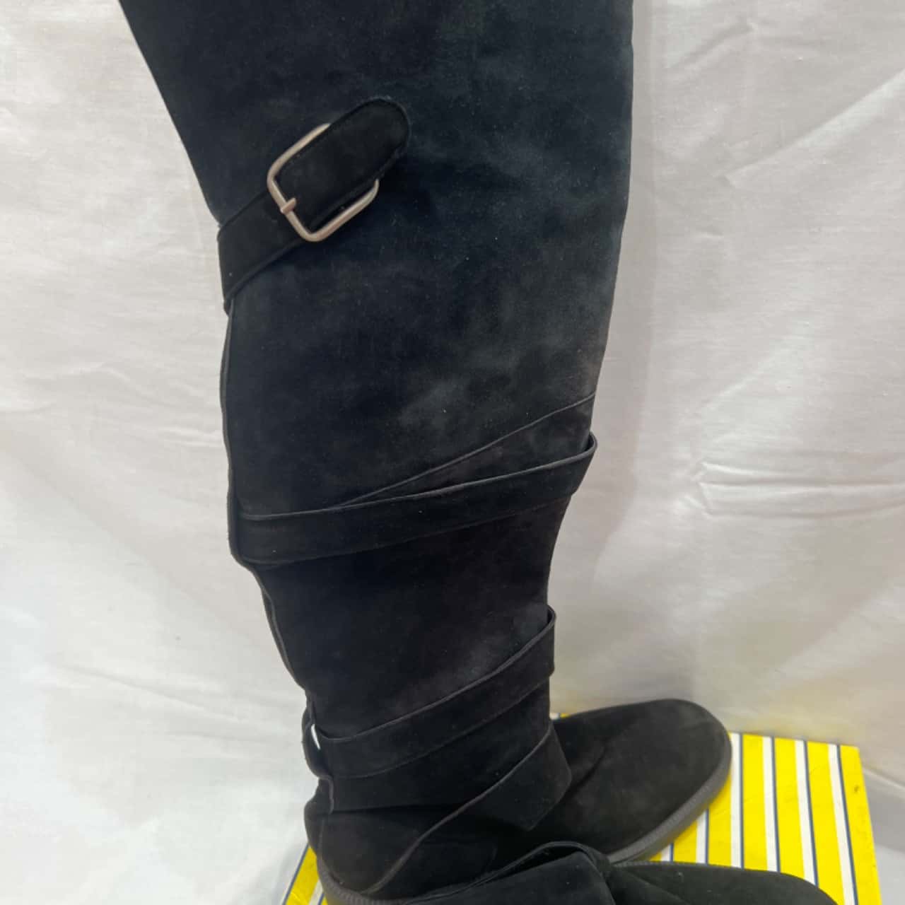 Zoe Wittner Design Womens Size 7 Black Boots (s)