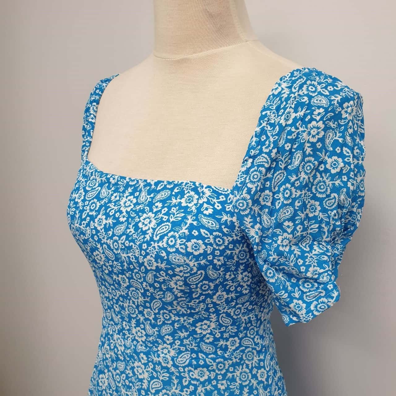 Forever New Conscious Collection Stunning Cornflower Blue & White ...