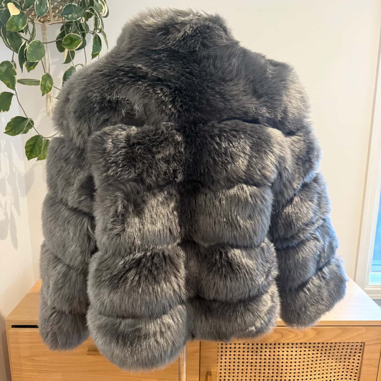 ZARZ. Faux Fur Grey/ Green Jacket. Size M (s)