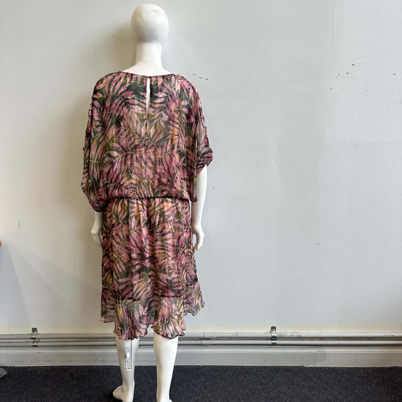 Sussan Women's Size 16 Short Sleeve Midi Dress Floral (s)