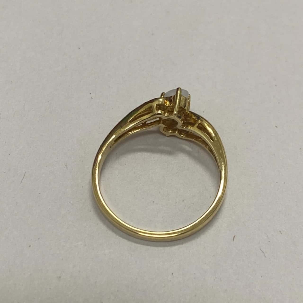 BETA Gold Tone Ring(s)