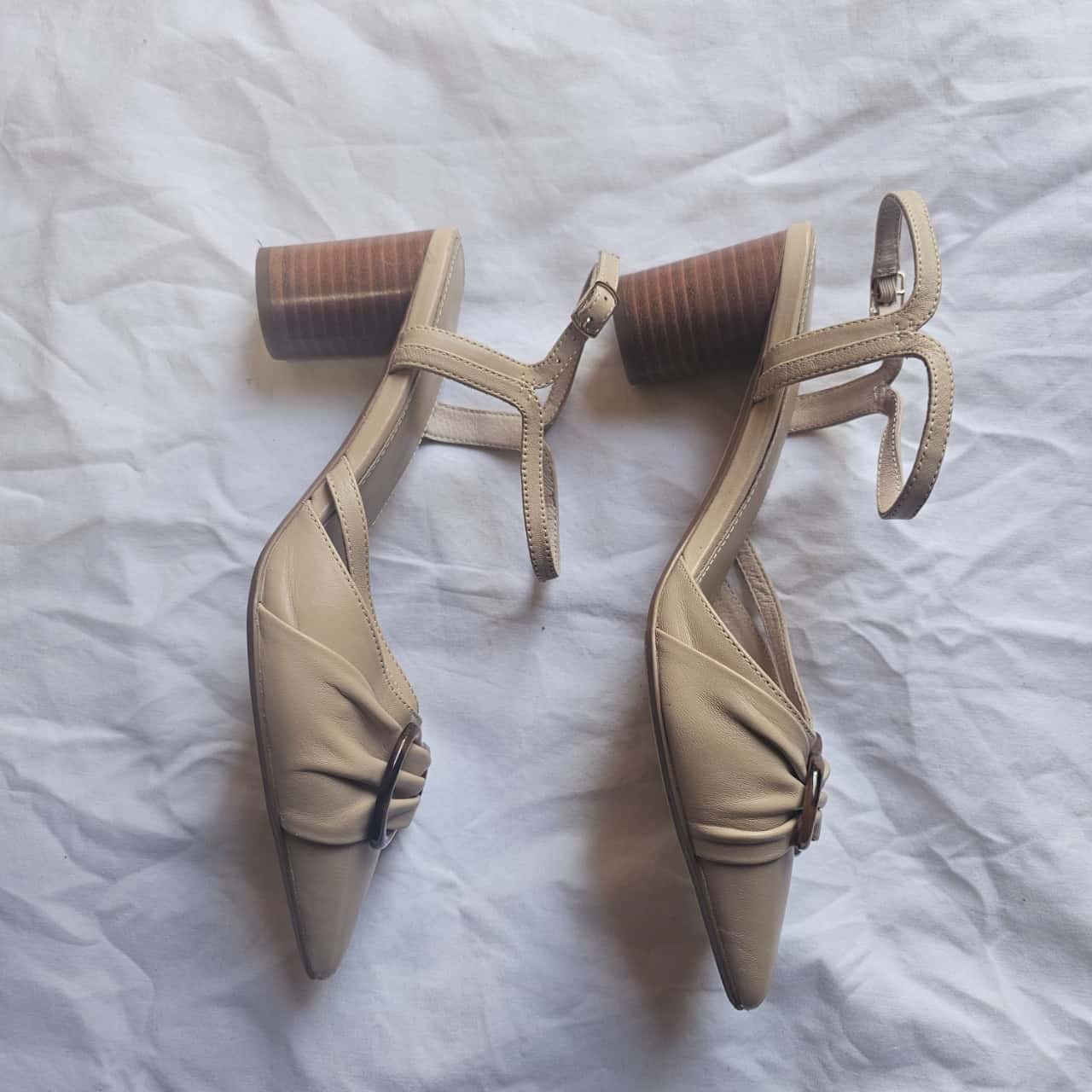 Wittner - Womens - Size 39 - Heels - Beige / Nude