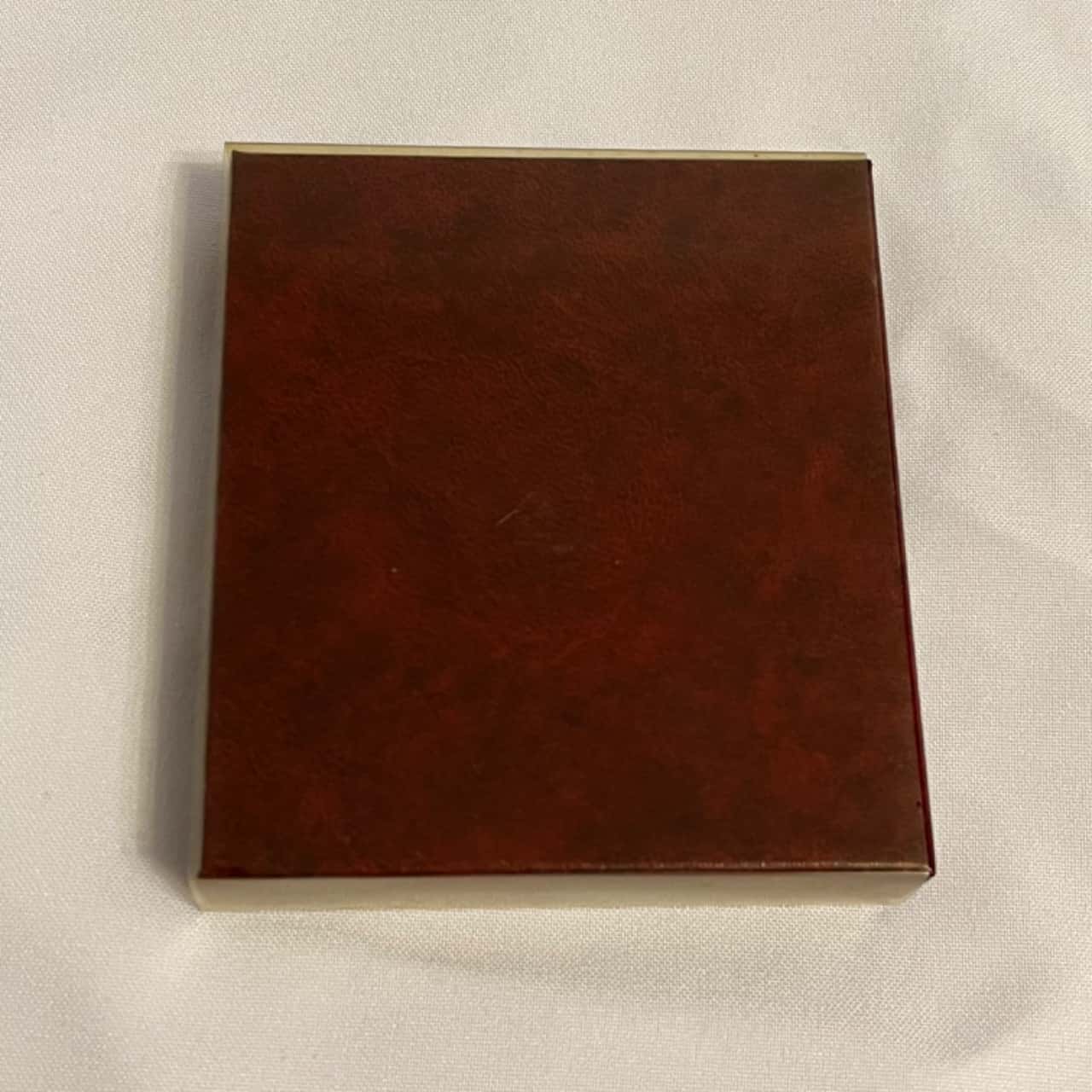 Spray of Flowers in Cameo From The Miniature World of Peter Bates in Box(s)