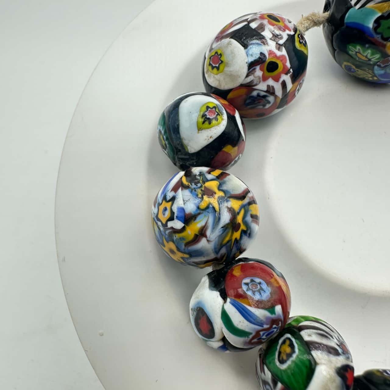 Vintage Italian Venetian Murano Milefiori Art Glass Beads (s)