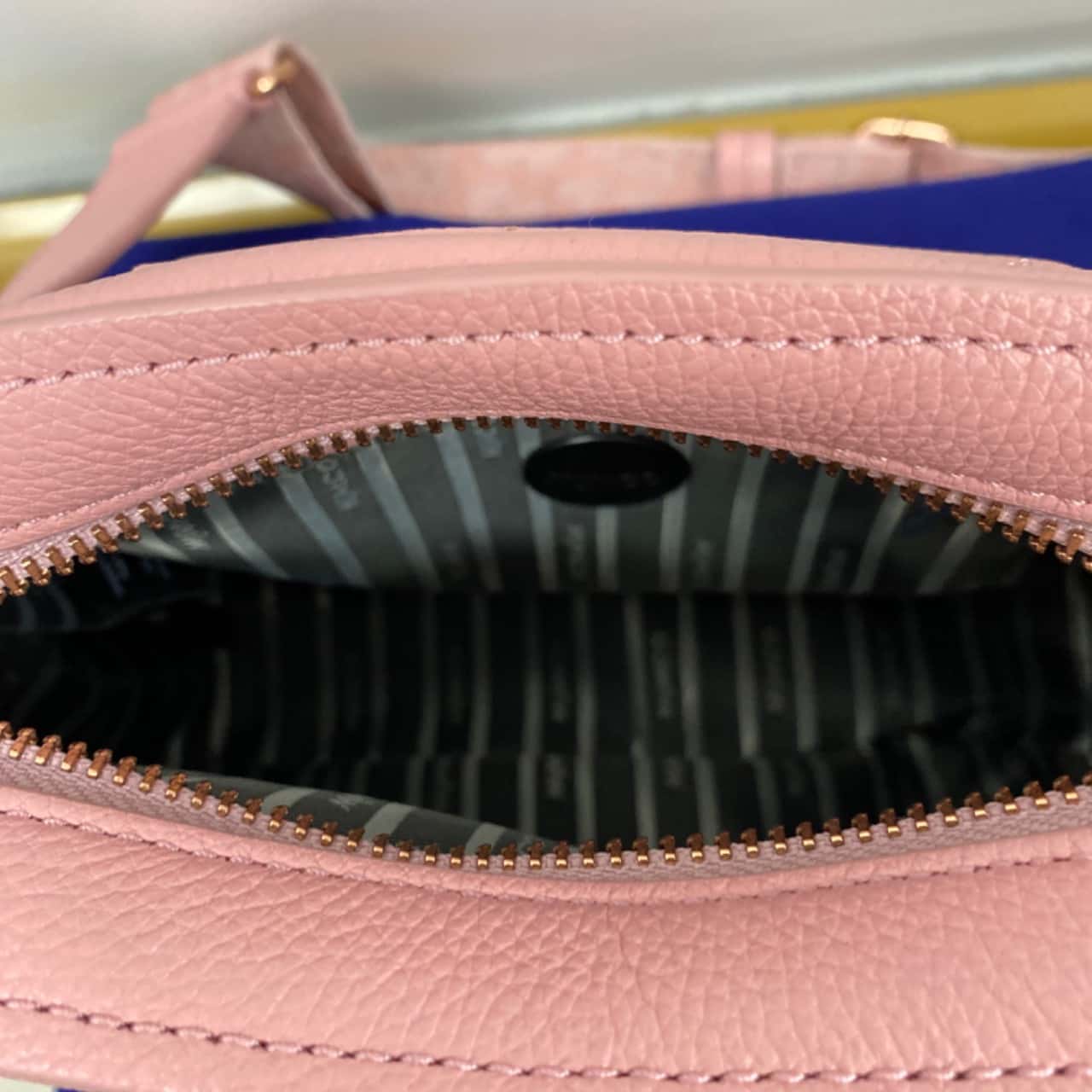 Mimco Womens Handbag Gold / Pink (s)