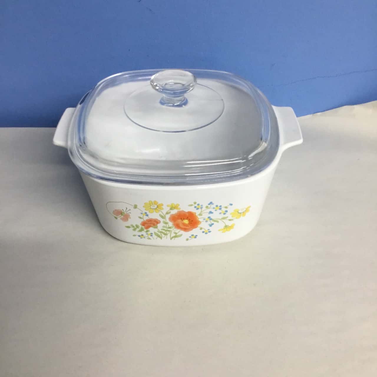 Corning Ware Wild flower Pattern Casserol 3litre dish with lid(s)