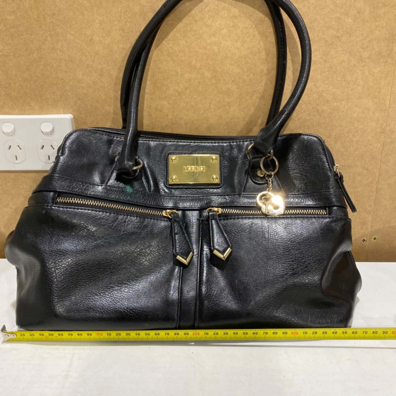 Marikai Womens Handbag Black / Gold