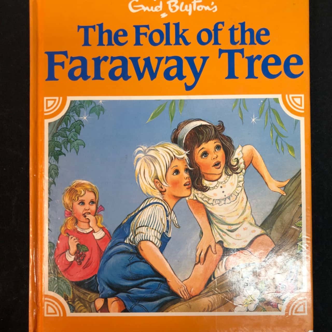 The Folk of the Faraway Tree by Enid Blyton 2001 Edition(s)