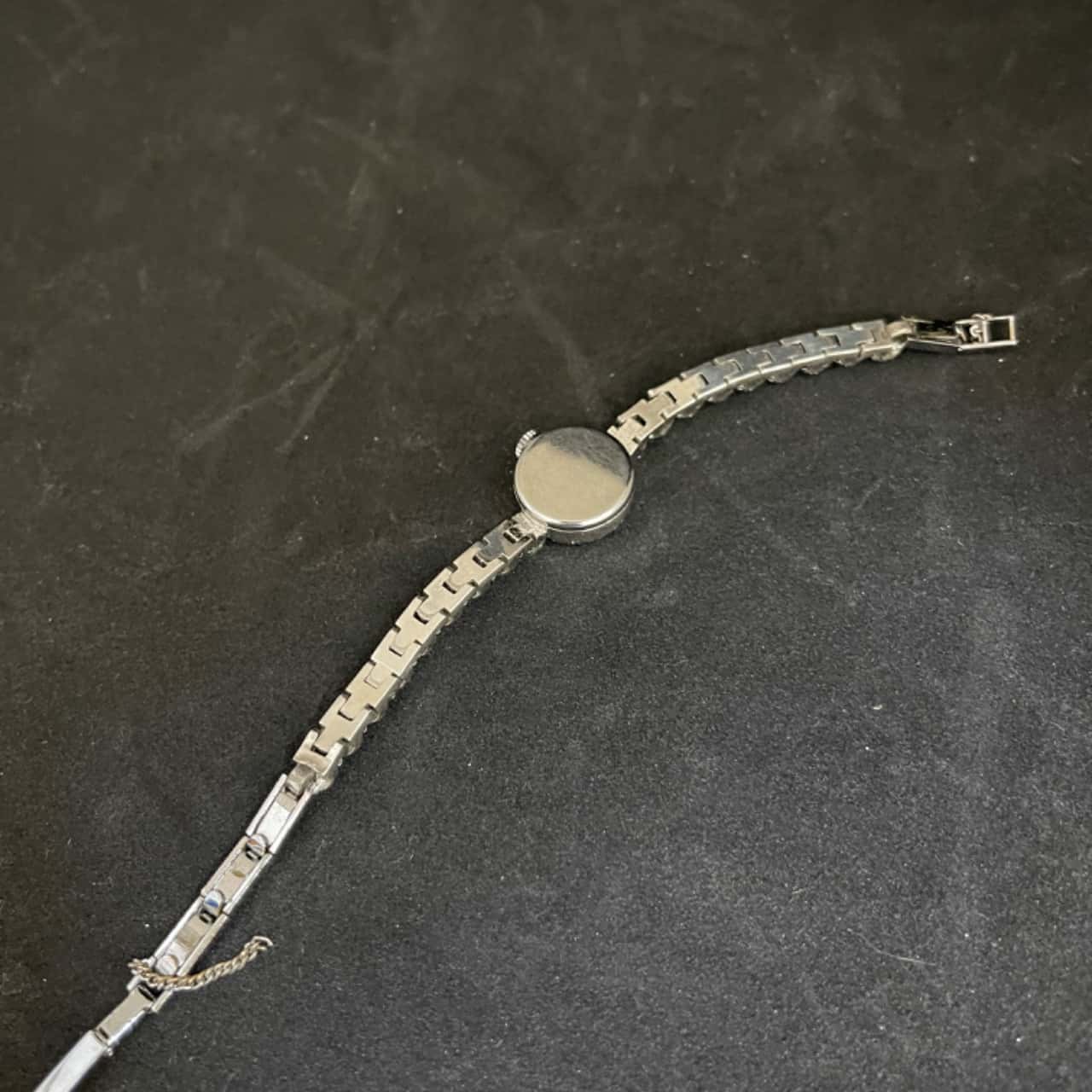 Womens silver classique vintage 17 Jewels incabloc(b7e)(s)