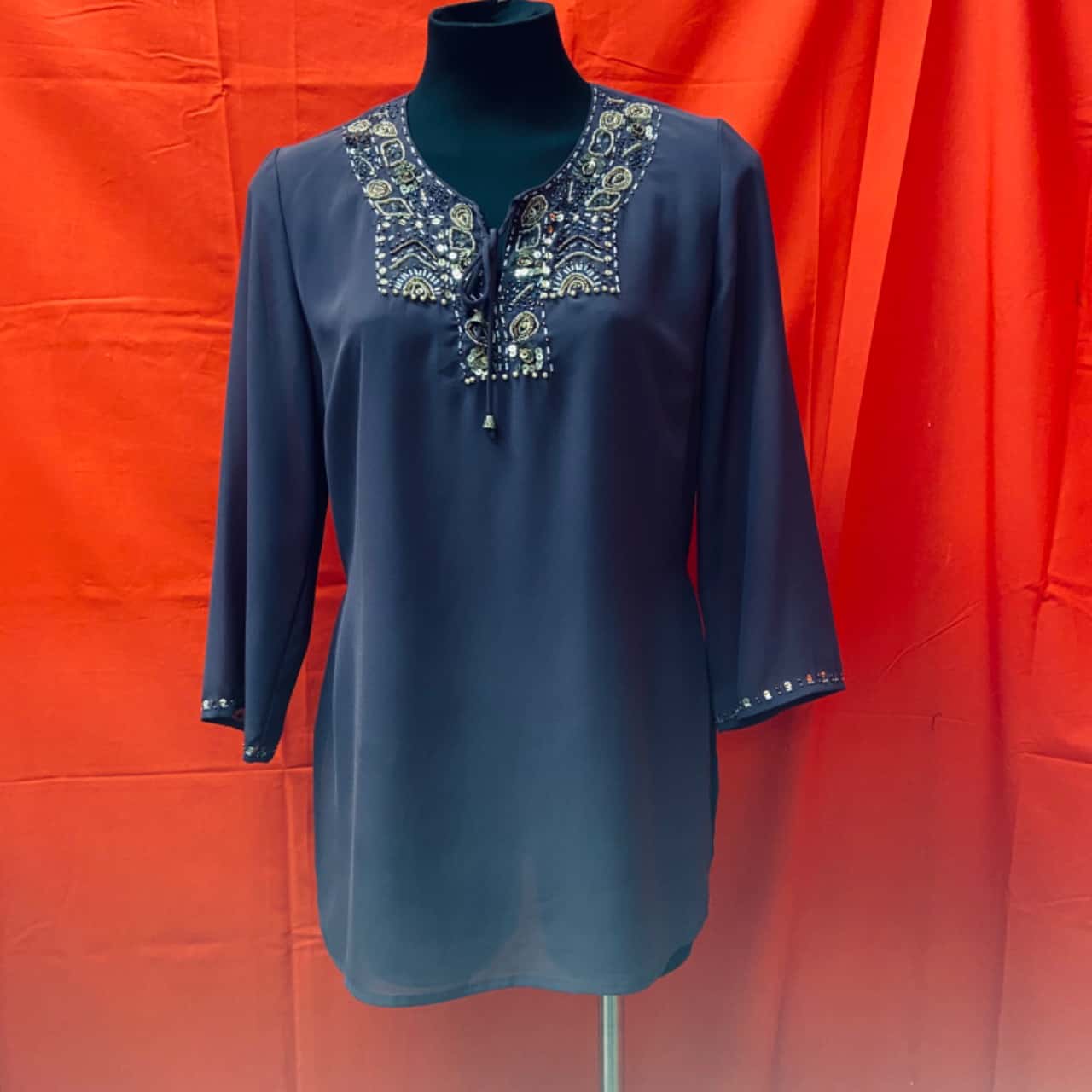 Suzannegrae Womens Size 10 3/4 Sleeve Throw Over Top Purple Adorned ...