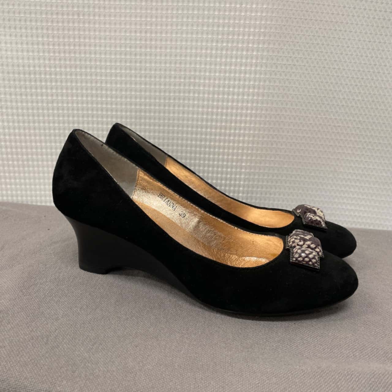 Tilly Rose Womens Size 39 Black Shoes(s)