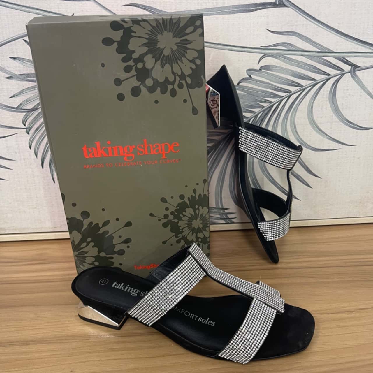 Womens Taking Shape Size 41 Black Bling Strappy Heel Sandals (s)