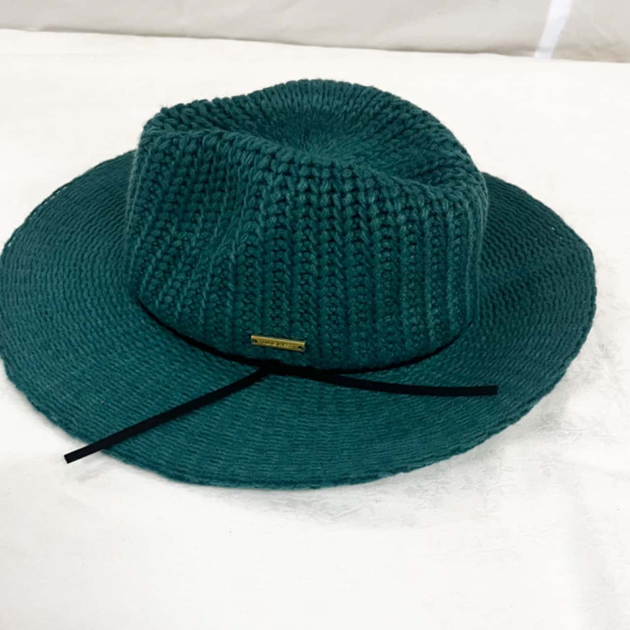 Nine West woven Jade hat-just beautiful(s)