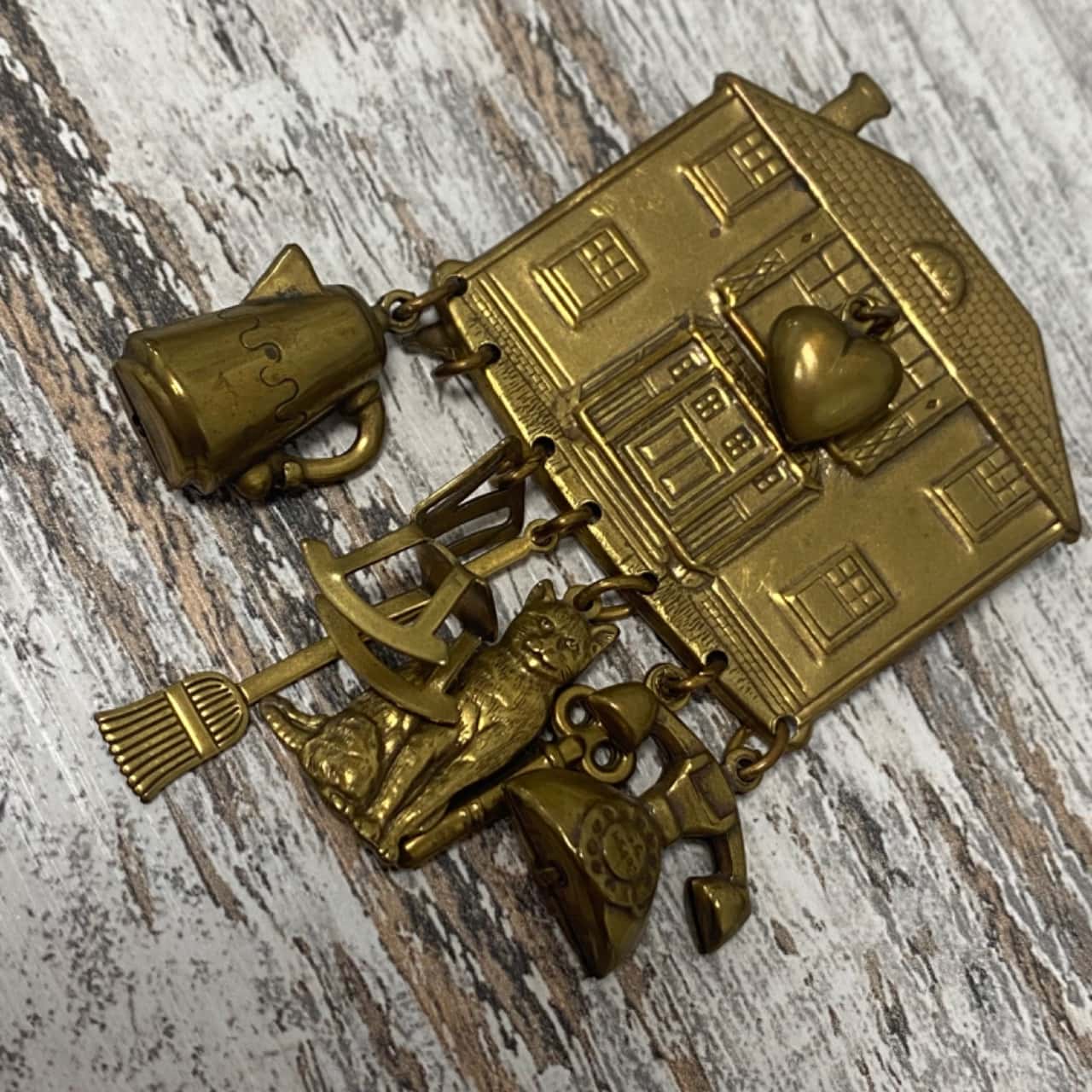 Jan Michaels Brooch(s)