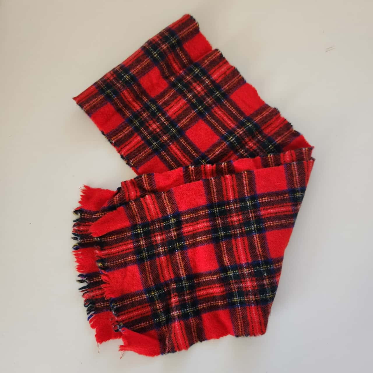 VINTAGE Highland Home Industries Scotland 100% Lambswool Red Checked ...